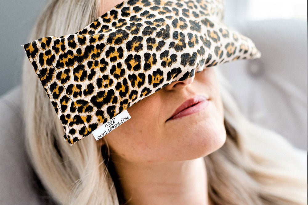 How to Use An Eye Pillow - Omni-Spring